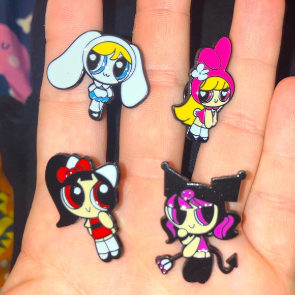 Hello Kitty | Accessories | 4 Hello Kitty X Power Puff Girls Pins ...